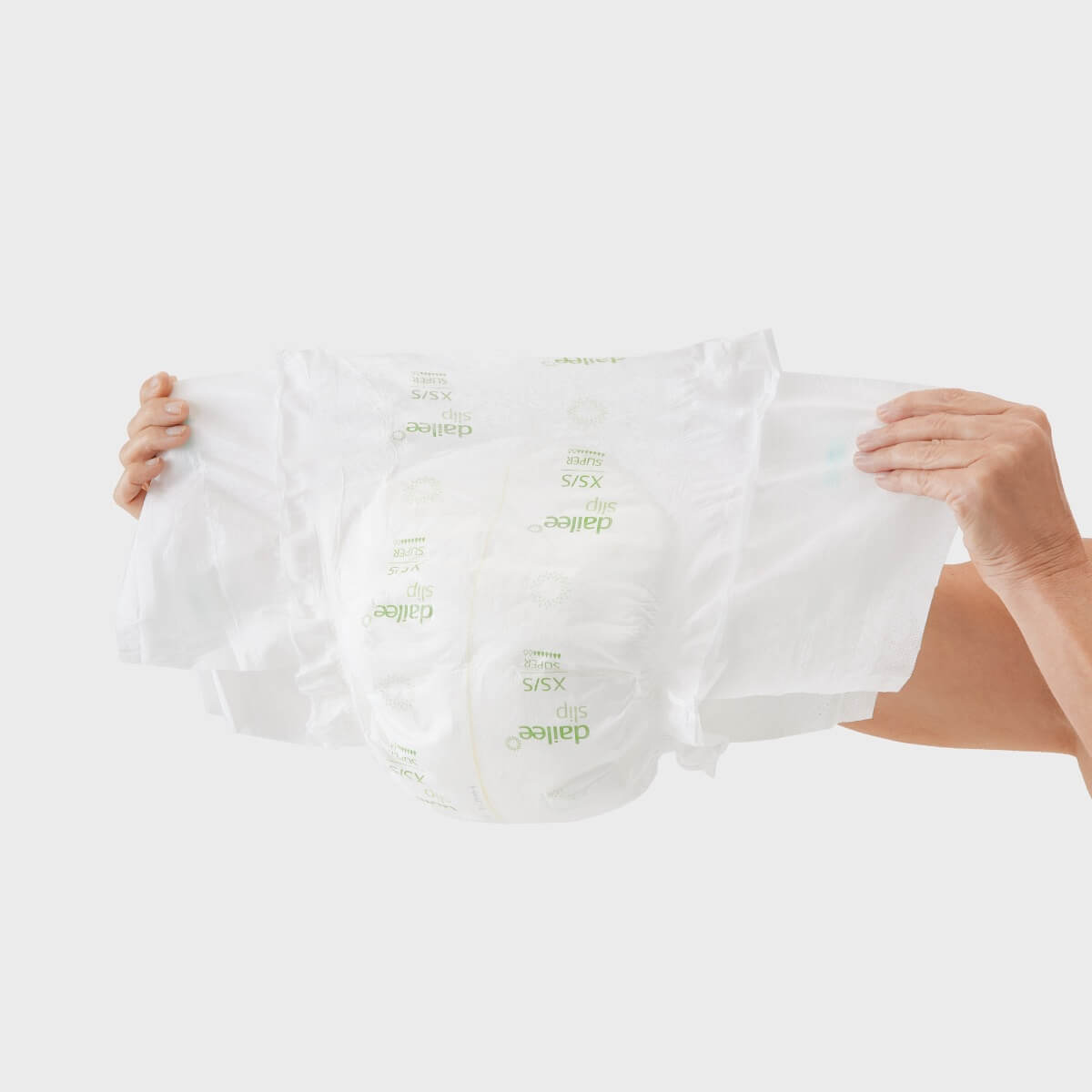 Dailee Slip Super | Incontinence Products | ConfidenceClub ...